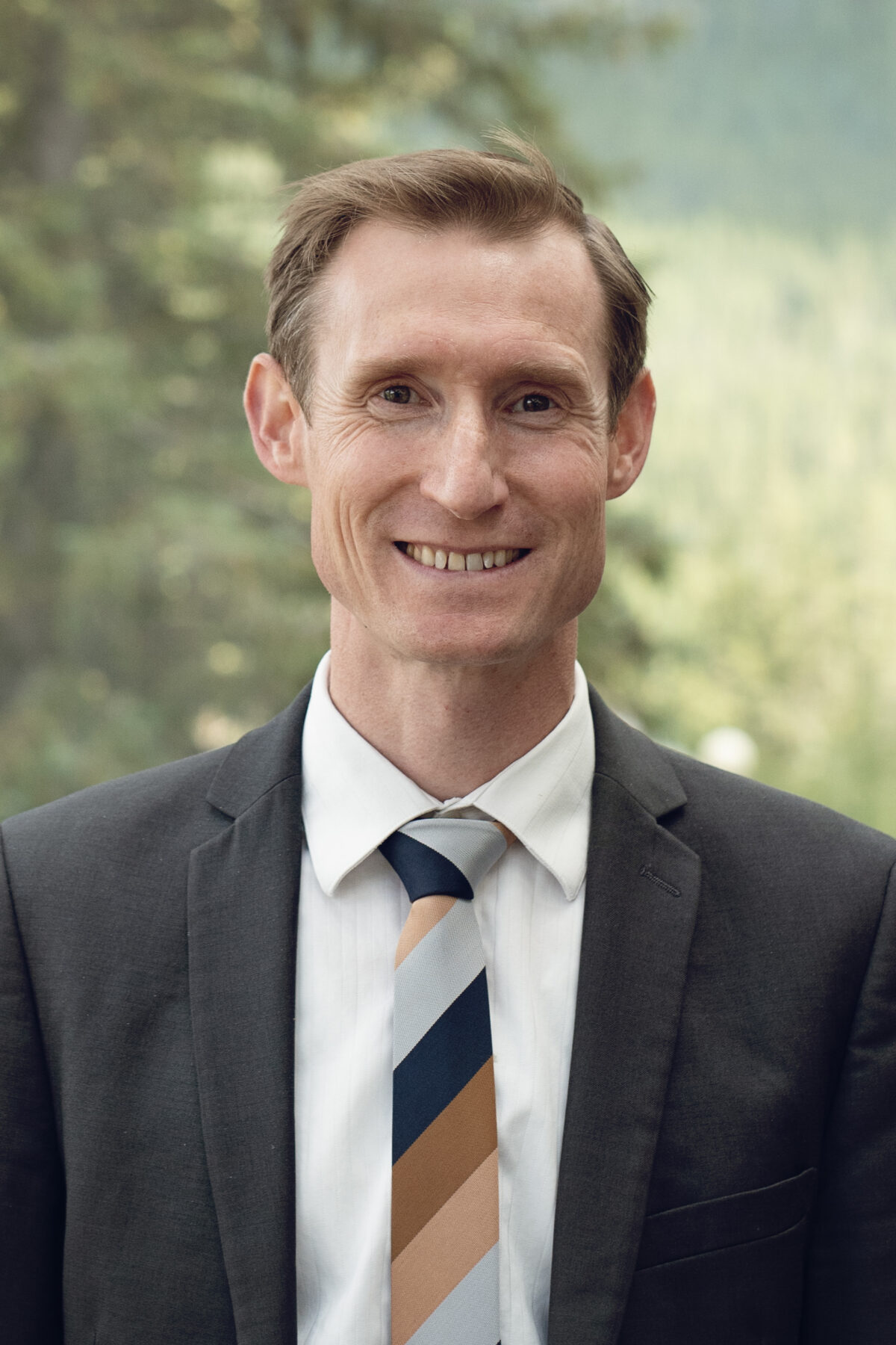 Dr. Clark Hyde - Alberta College of Optometrists